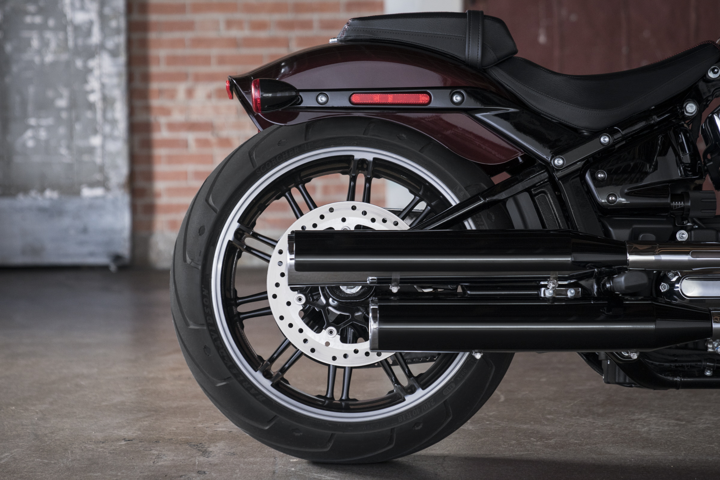 Galeria de Fotos: Harley-Davidson Breakout 114